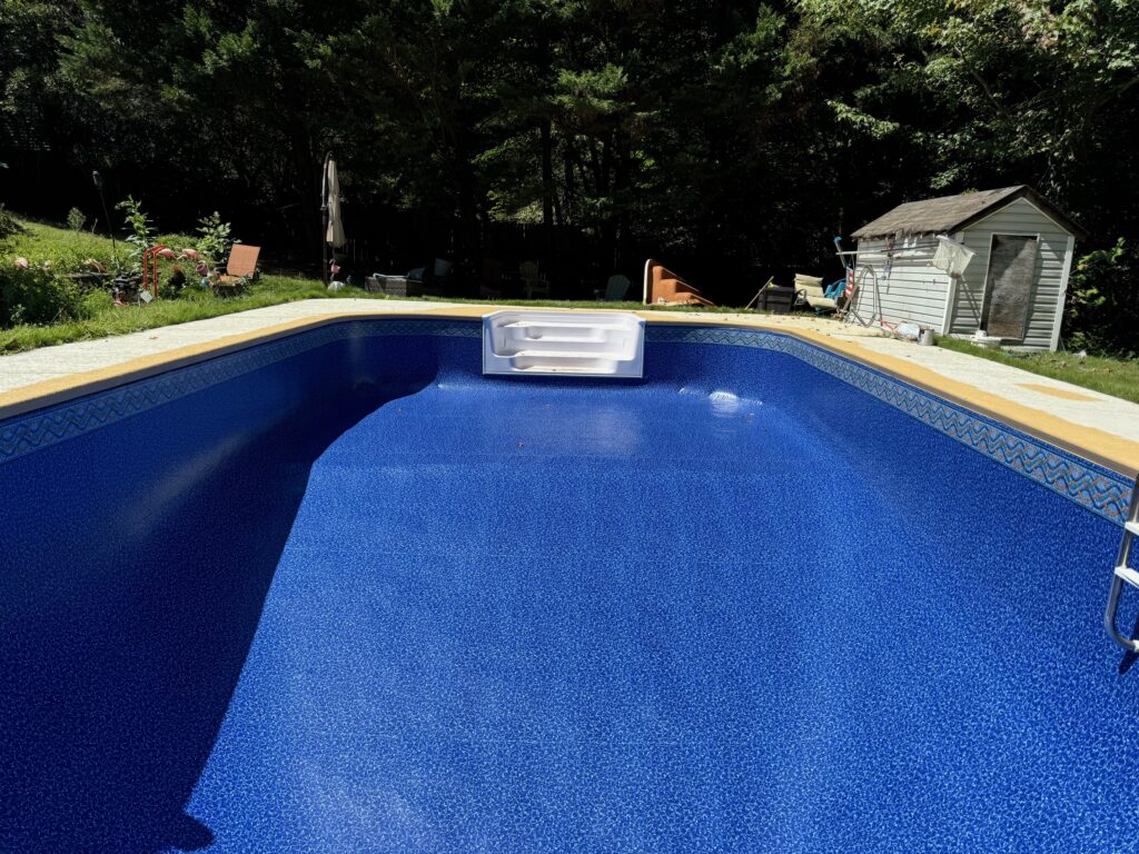 Pool Liner Replacement | Solitude Pools
